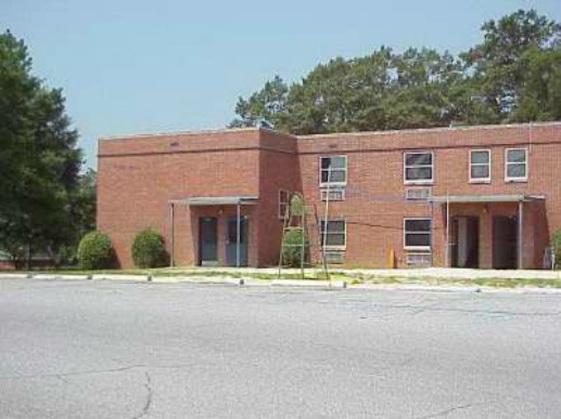 Men's Residence Halls | East Central Community College