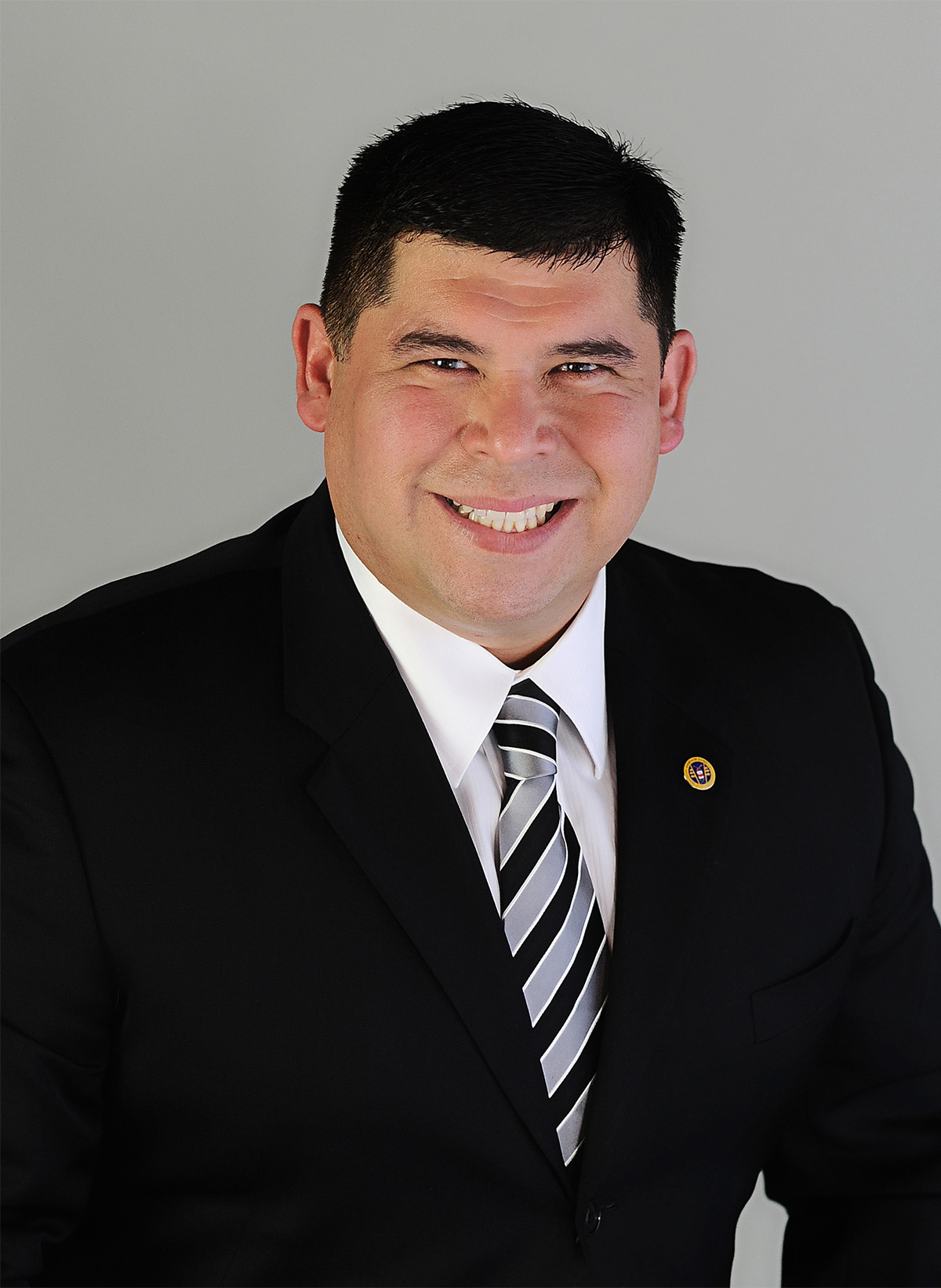 Tribal Chief Cyrus Ben Named ECCC Alumnus of the Year | East Central ...